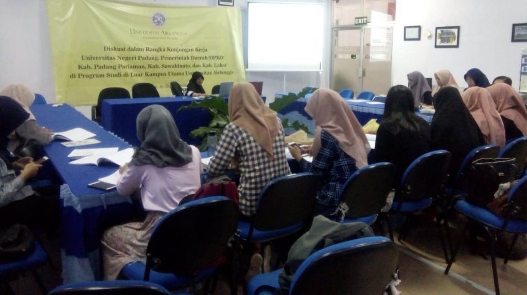 PUSBA Adakan Kelas ELPT Gratis di UNAIR Banyuwangi - Universitas ...