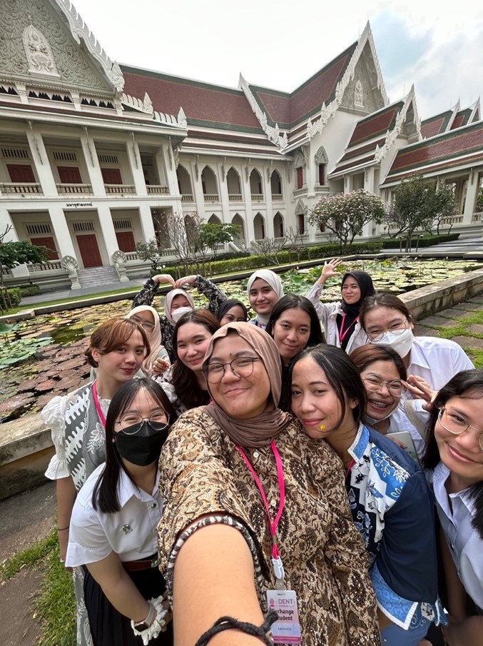 Apa Kata Mereka Tentang Stovit Goes To? - Universitas Airlangga ...