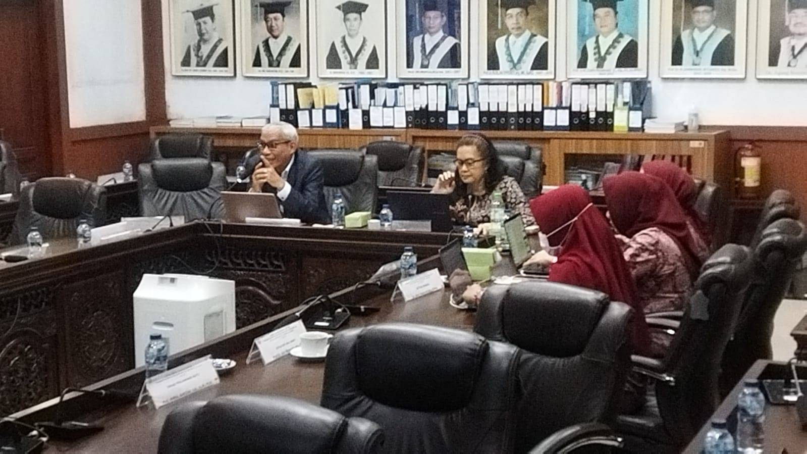 Kepala Program Studi BMM Jelaskan Kriteria Prodi pada Asesor ...
