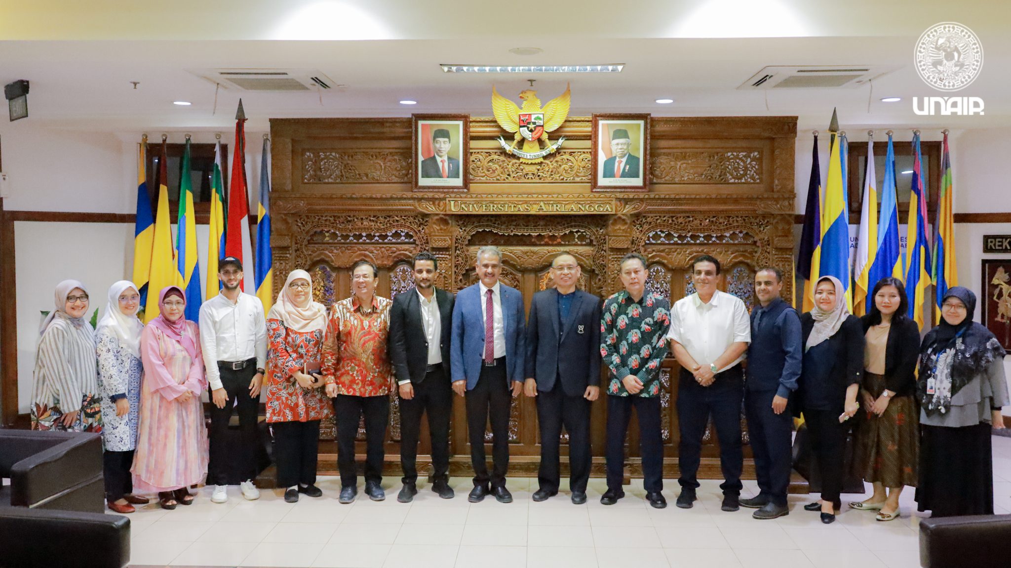 Foto : Penandatanganan MoU Universitas Airlangga dan Taiz University ...