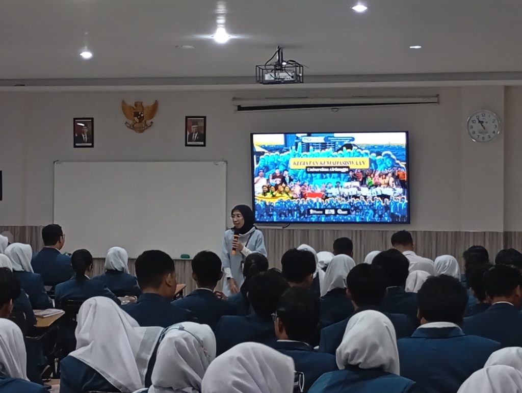 FIB UNAIR Resmi Gelar PKKMB 2024 Materi Universitas - Universitas ...