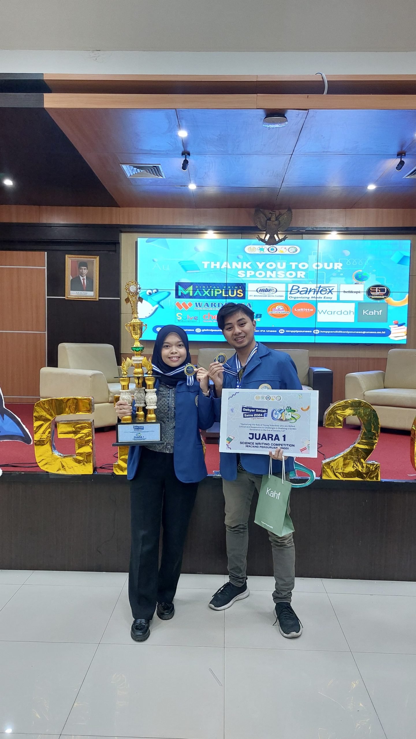 Mahasiswa FIB kembali harumkan UNAIR di Kancah Nasional - Universitas ...