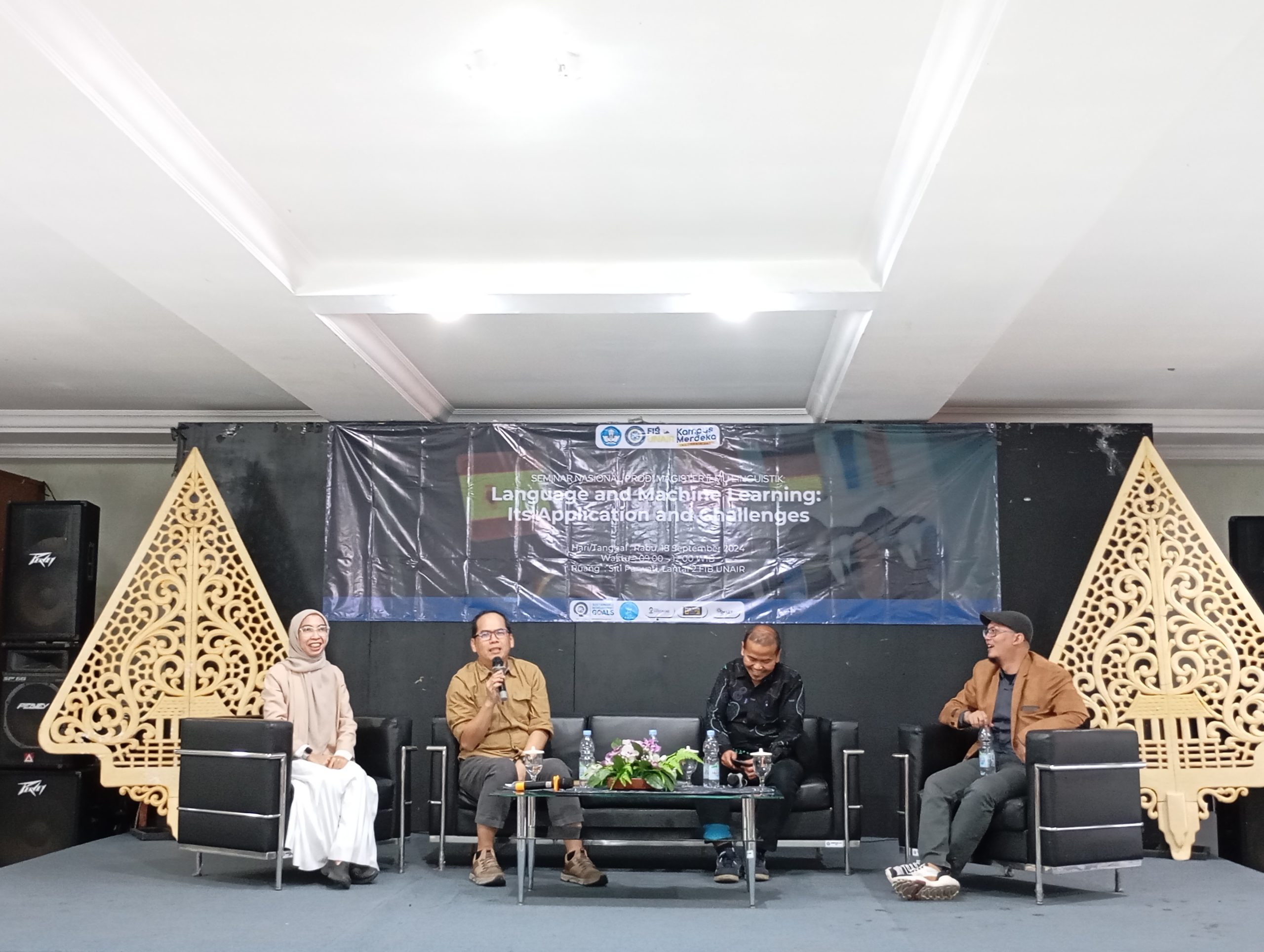 Magister Linguistik Gelar Seminar: Jembatan Linguistik &Teknologi ...