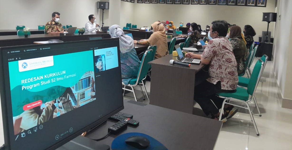 Magister Ilmu Farmasi Lakukan Redesain Kurikulum untuk Mata Kuliah Di ...