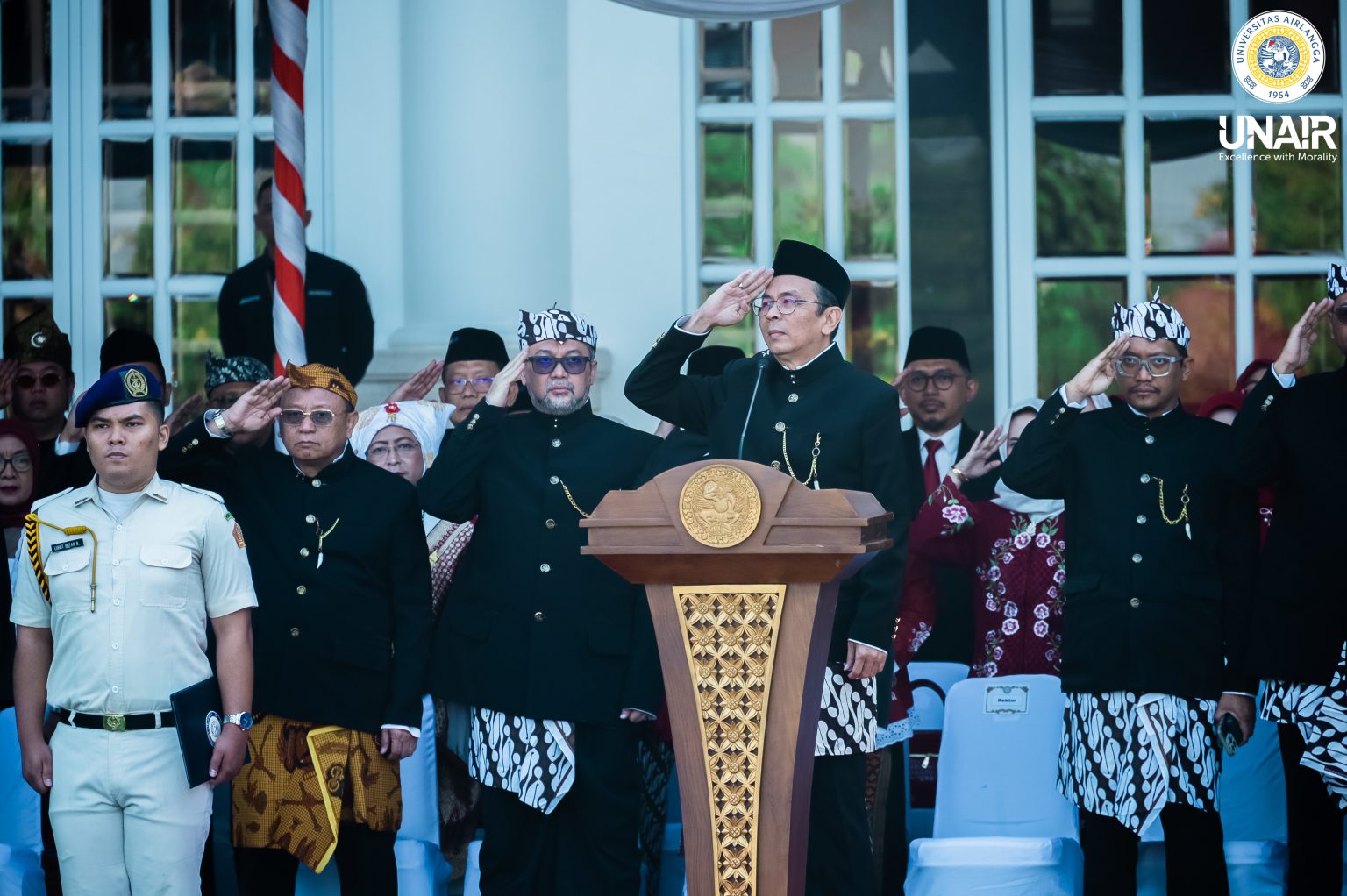 UNAIR Gelar Upacara HUT RI ke-80, Serukan Mahasiswa Jadi Inovator