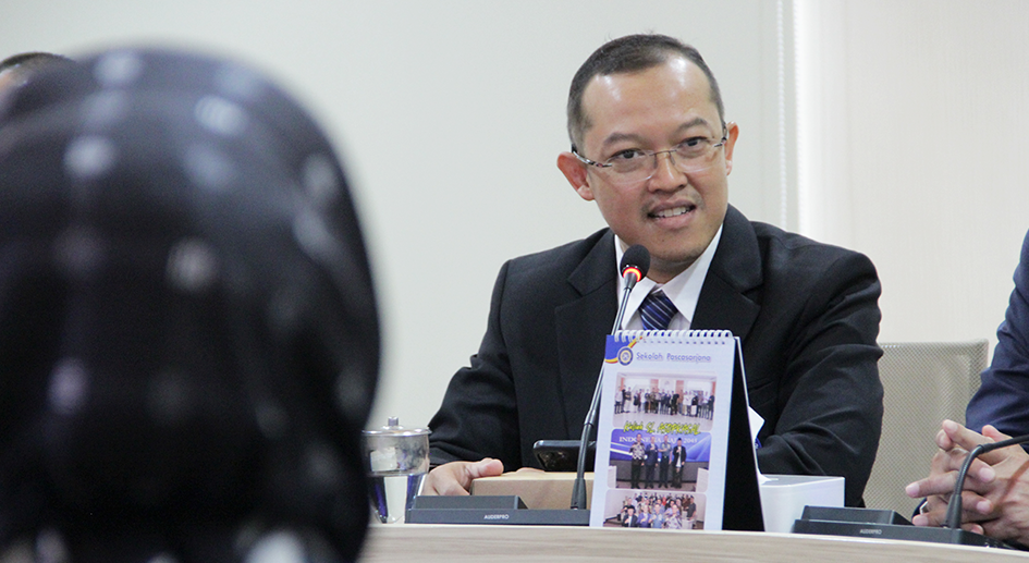 Sekolah Pascasarjana UNAIR Siapkan Pemimpin dan Komunitas Berdampak ...