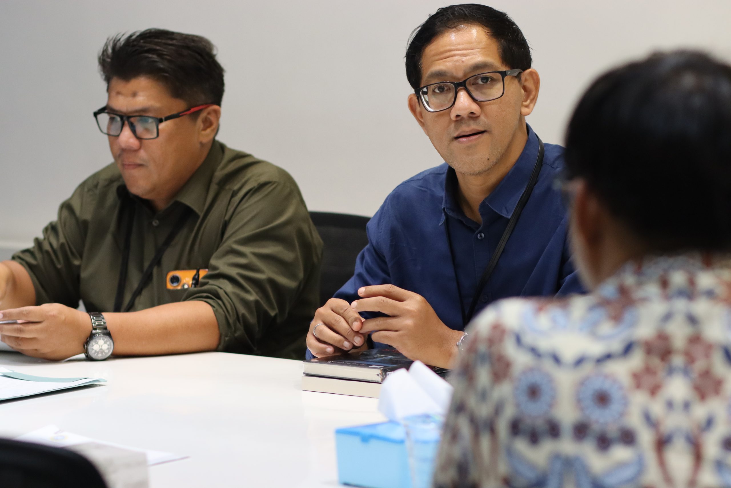 FIB UNAIR Menerima Kunjungan dari KITLV Jakarta - Universitas Airlangga ...
