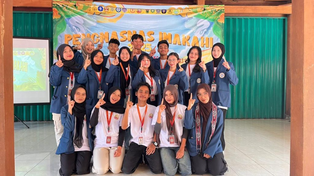 Pengmasnas IMAKAHI 2025 Mahasiswa Fokus Pelayanan Kesehatan Hewan di ...