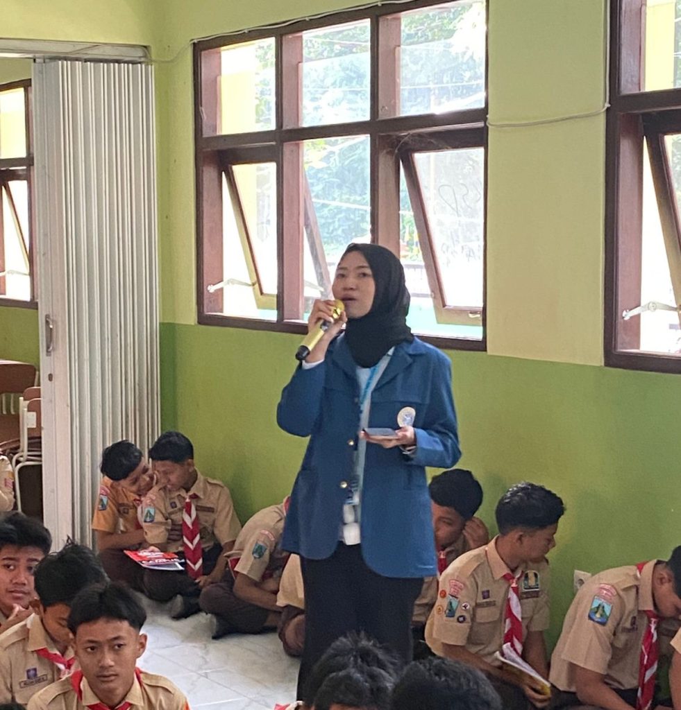 Tingkatkan Pemahaman Reproduksi Remaja melalui Program SMART-CARE ...